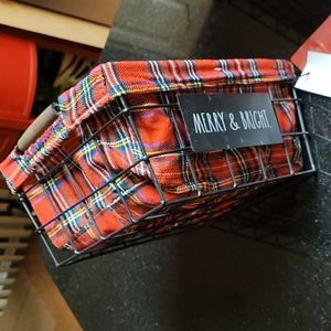 Rae Dunn | Accents | Rae Dunn Lined Metal Basket Set | Poshmark